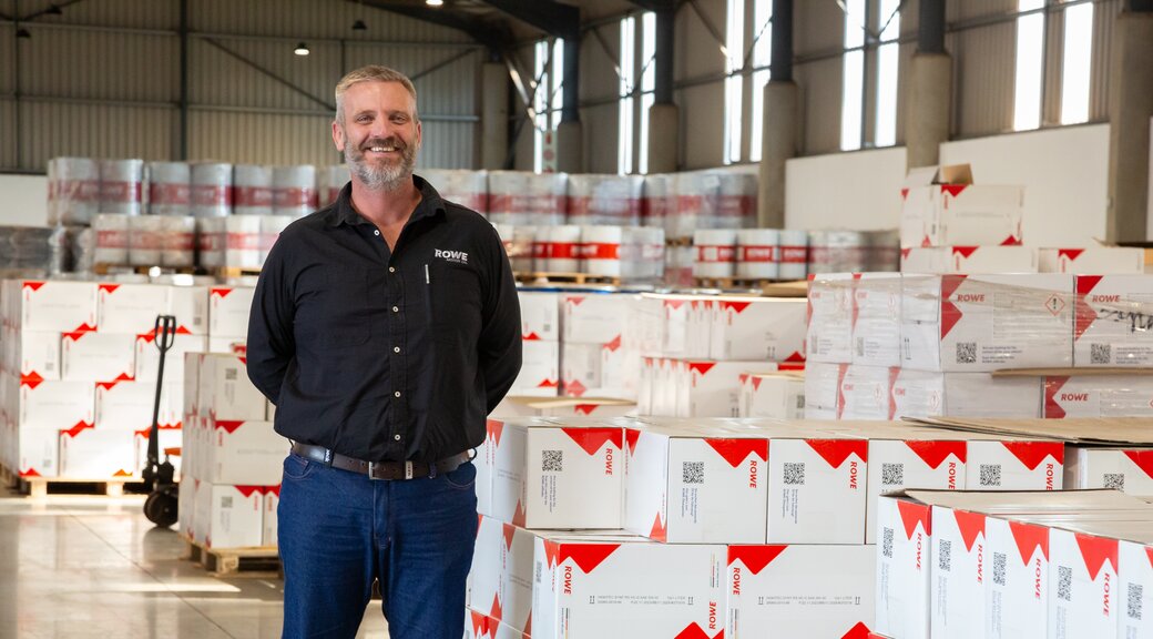 About ROWE - We offer motor oil, engine oils and other lubricants | ROWE